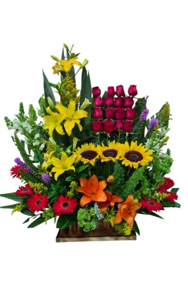 ARREGLO FLORAL COMPUESTO POR GIRASOLES, ROSAS ROJAS, LILIS, GERBERAS ...
